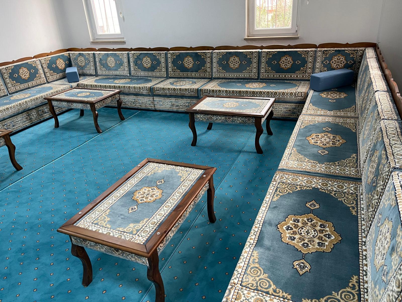 Turkish Rug Sofa, Turquoise Wooden Bench Majlis, Yemeni Majlis, Arabic